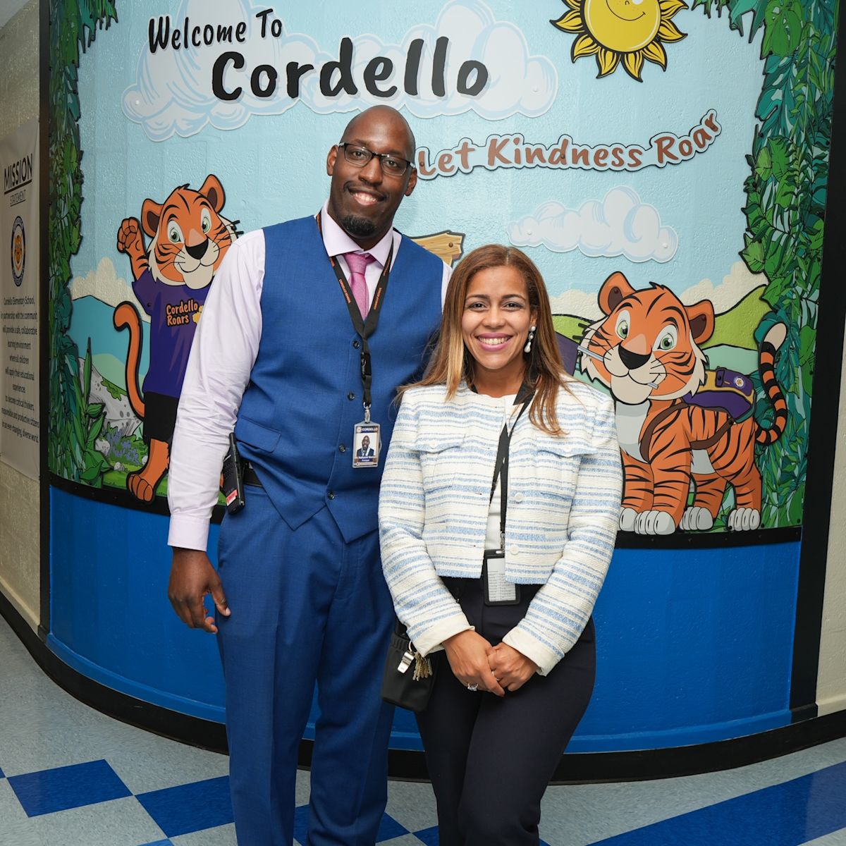 Families Gather for Meet The Teacher Night | News Details