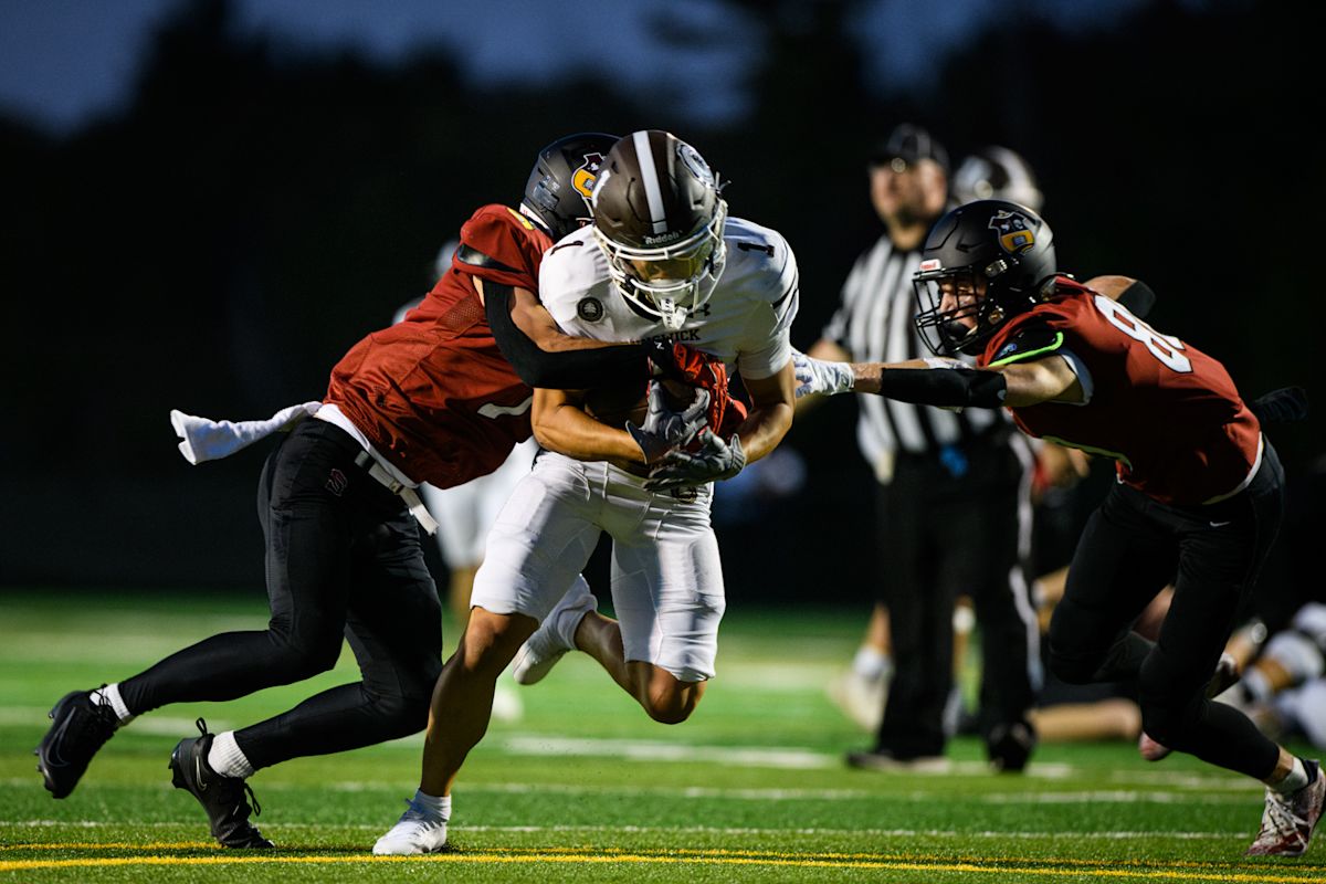 'Wick Earns First Gridiron Win | Details