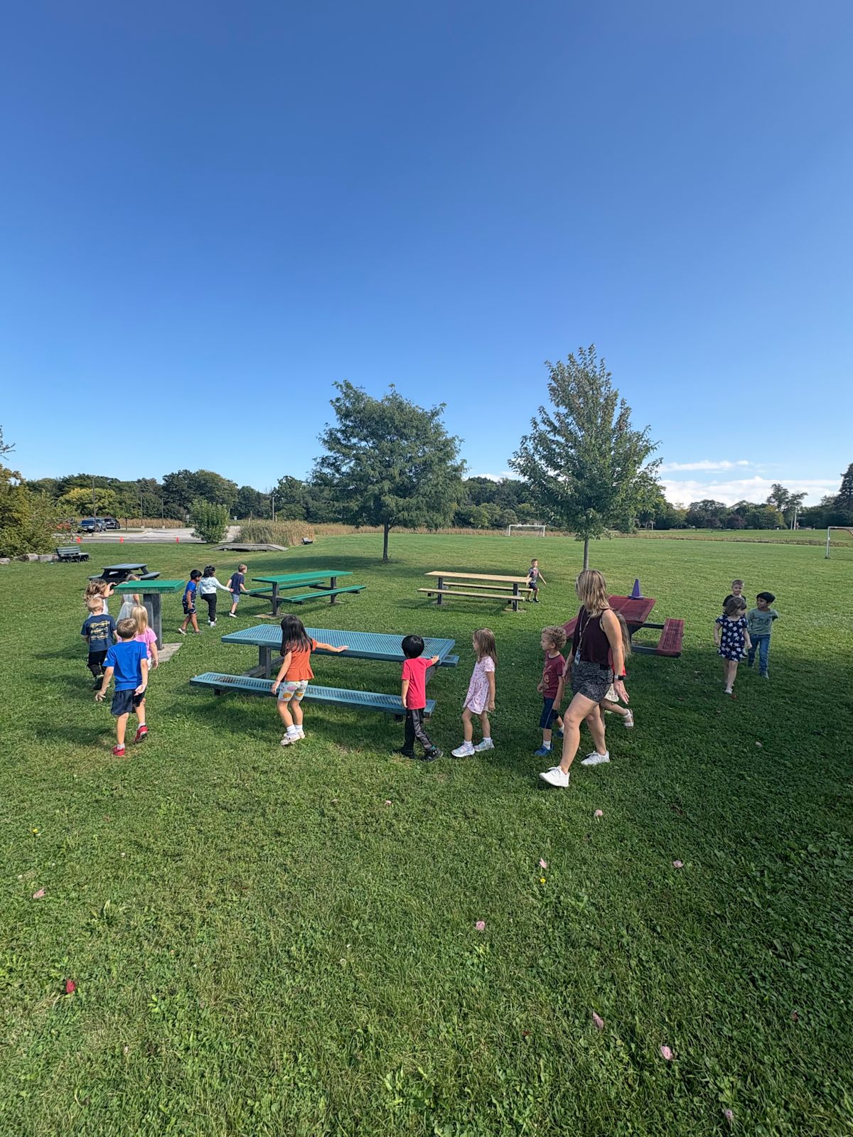 Swanson Kindergarteners Navigate School | News Details