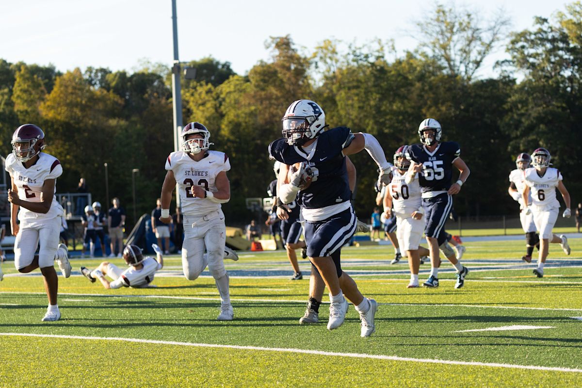 Varsity Football Defeats St. Luke's 42-7 | Post
