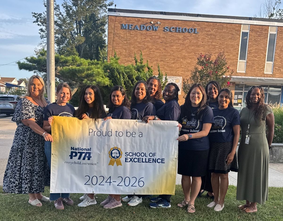 Newsday Highlights Meadow Elementary School PTA | News