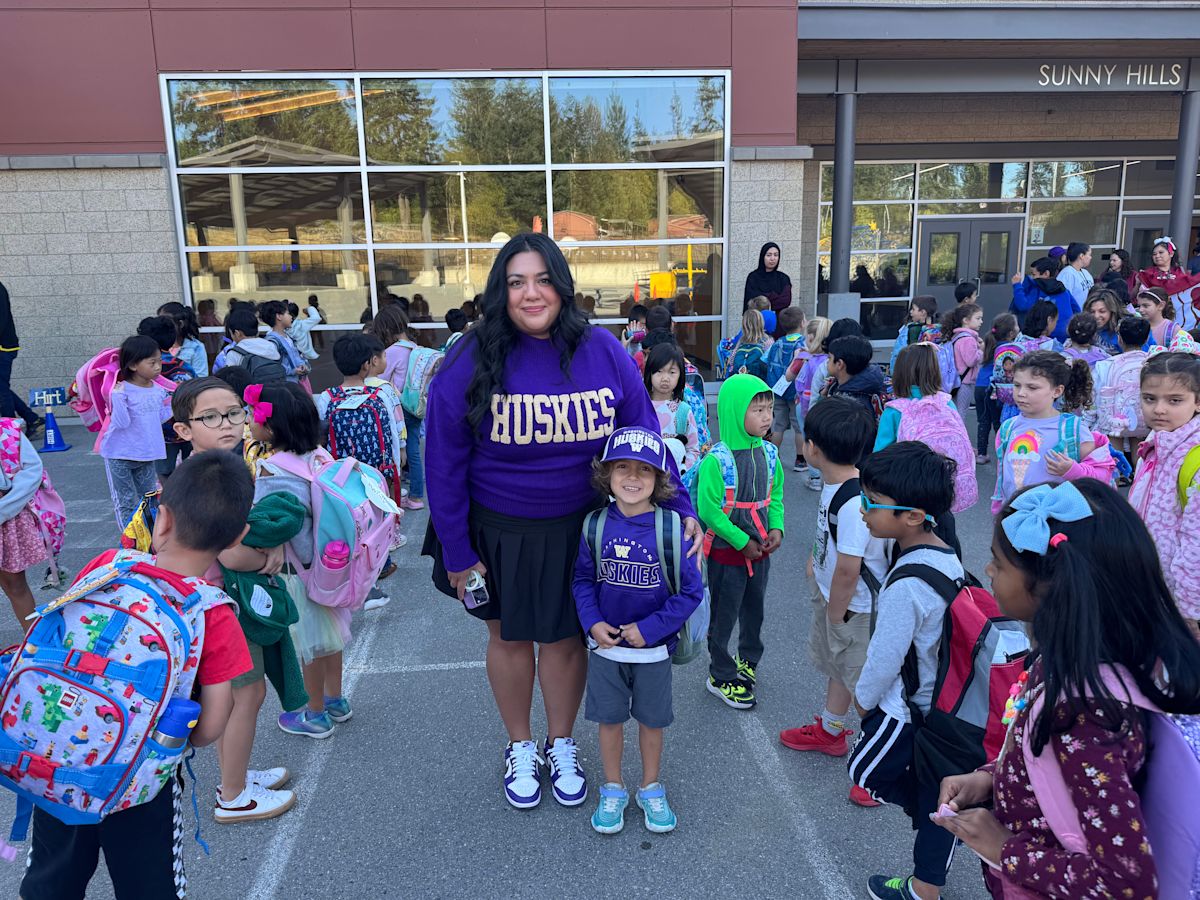 School Spirit Runs High for Apple Cup Rivalry | News Article - Sunny ...