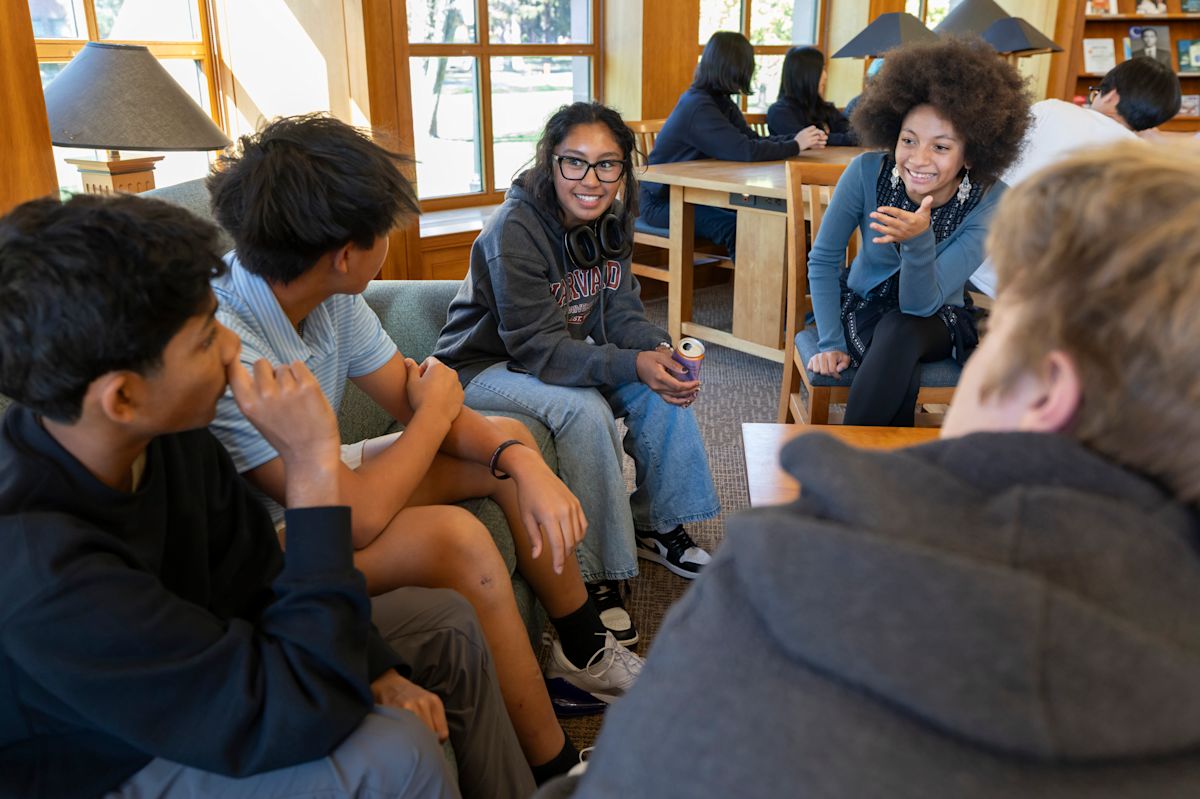 GPS Course Strengthens Second Form Foundations for Success | News Detail