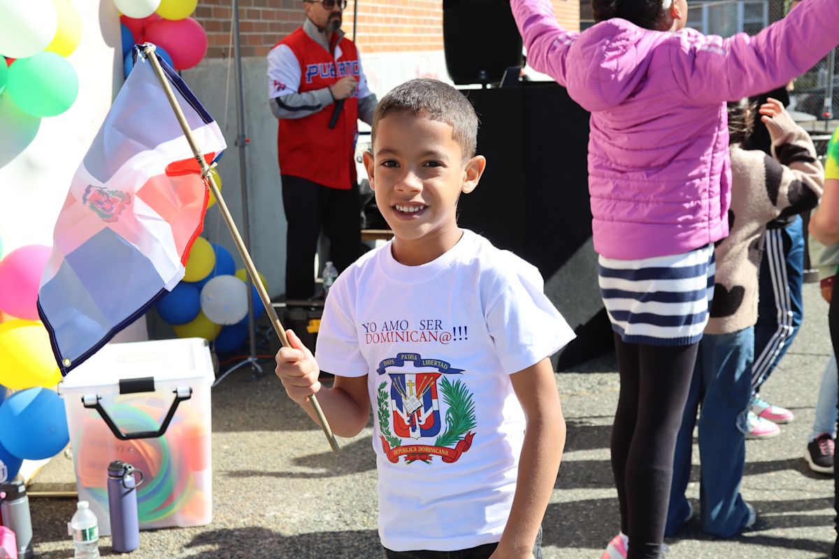 Hamilton School celebrates Hispanic Heritage Month with music, food ...