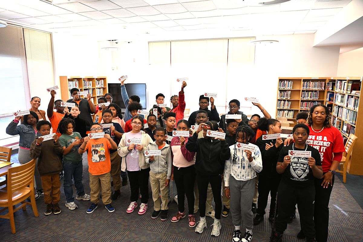 Benjamin Turner Academy students learn powerful anti-drug message ...