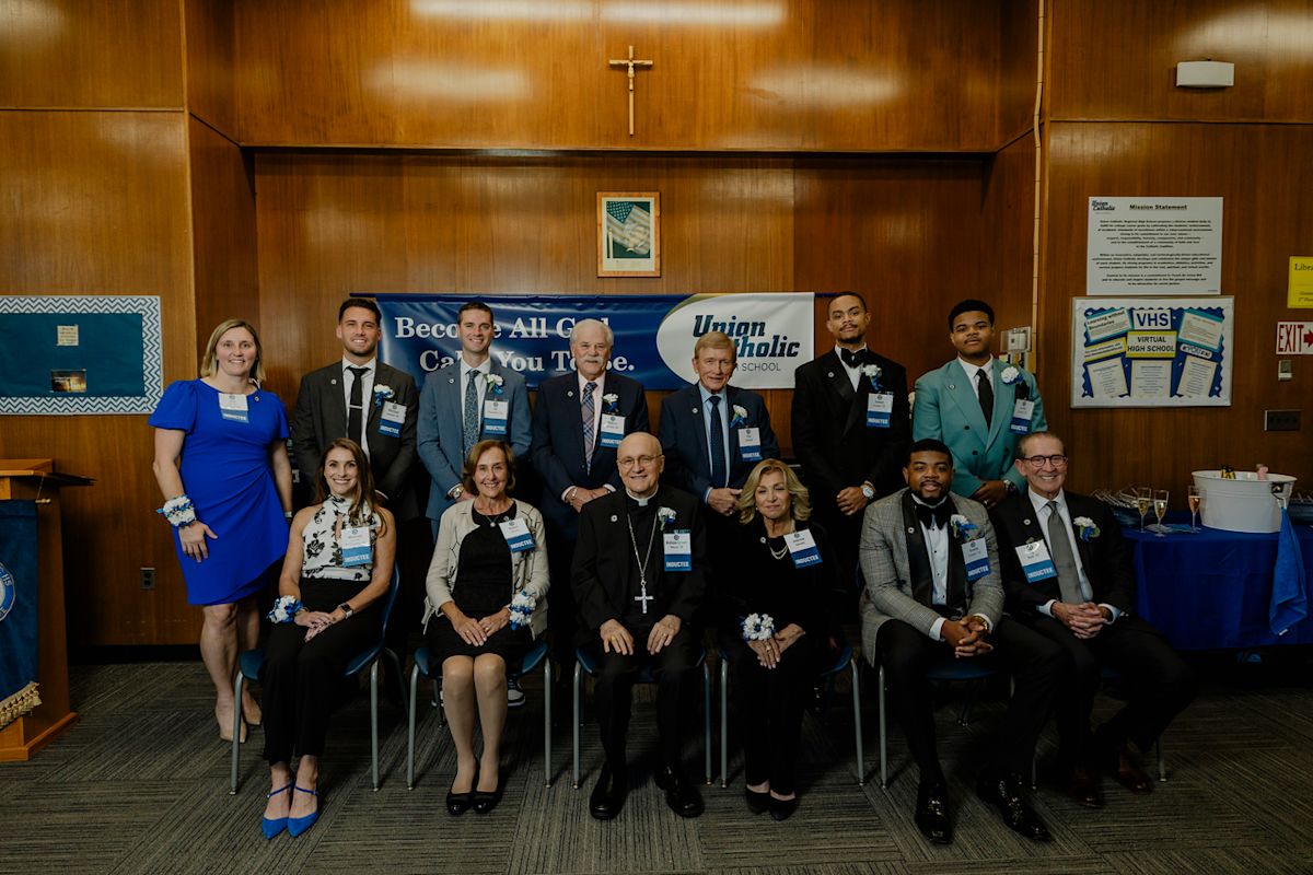 Union Catholic inducts 17 new members into its prestigious Hall of Fame ...