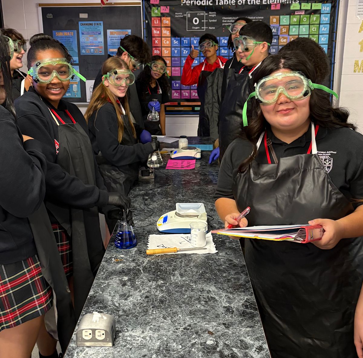 Science in Action: Blue Bottle Experiment Brings Chemistry to Life ...