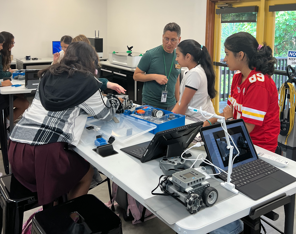 Building for a Better World: Robotics Students Take on the Recycling ...