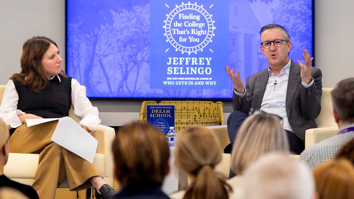 Five Tips from Jeffrey Selingo on Navigating the College Search | News