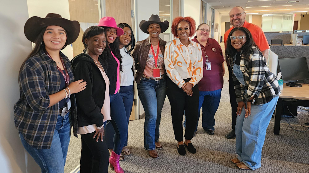 Red Ribbon Week at ILTexas DFW HQ | News