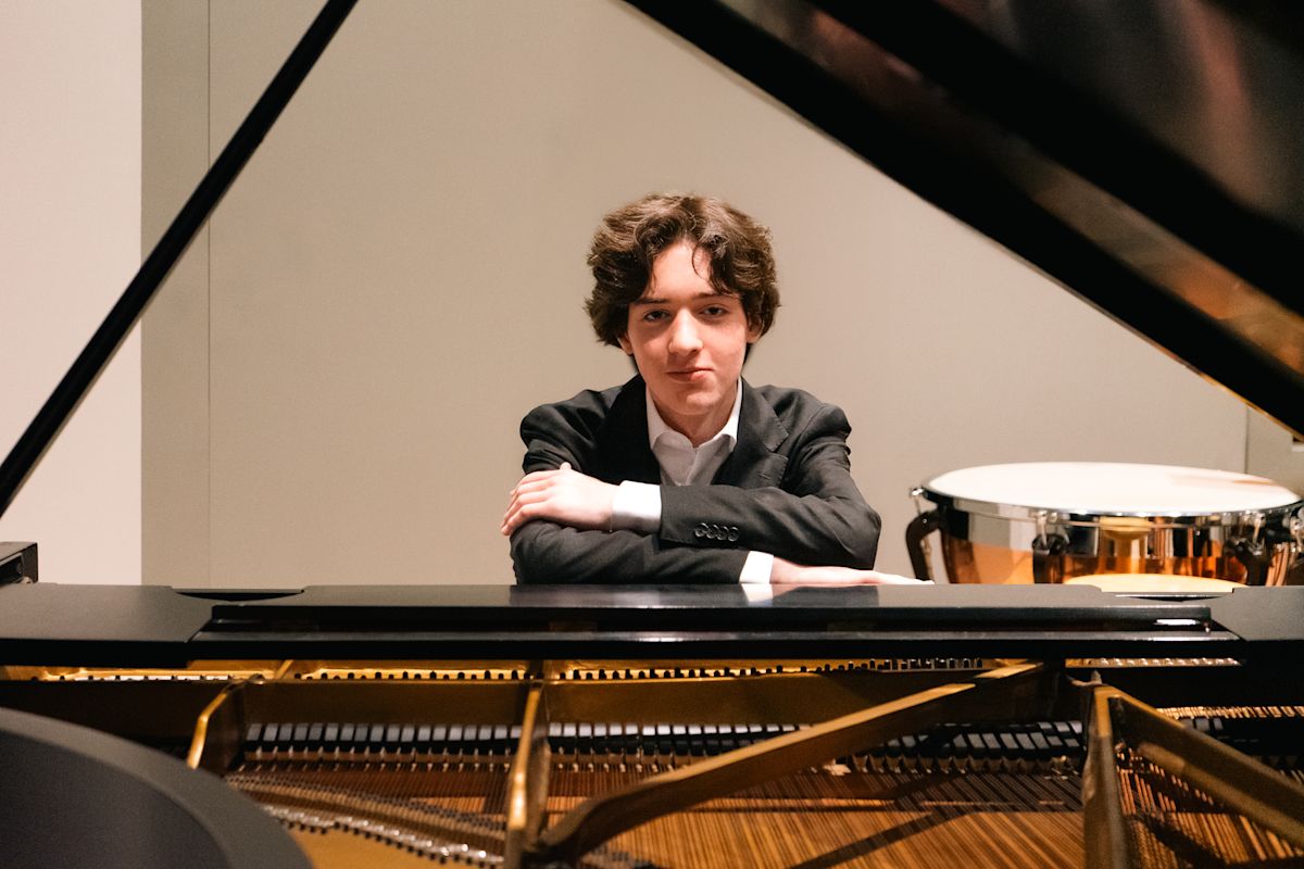 11th Grader Henry Hewitt Selected for NPR's From the Top | Post Details