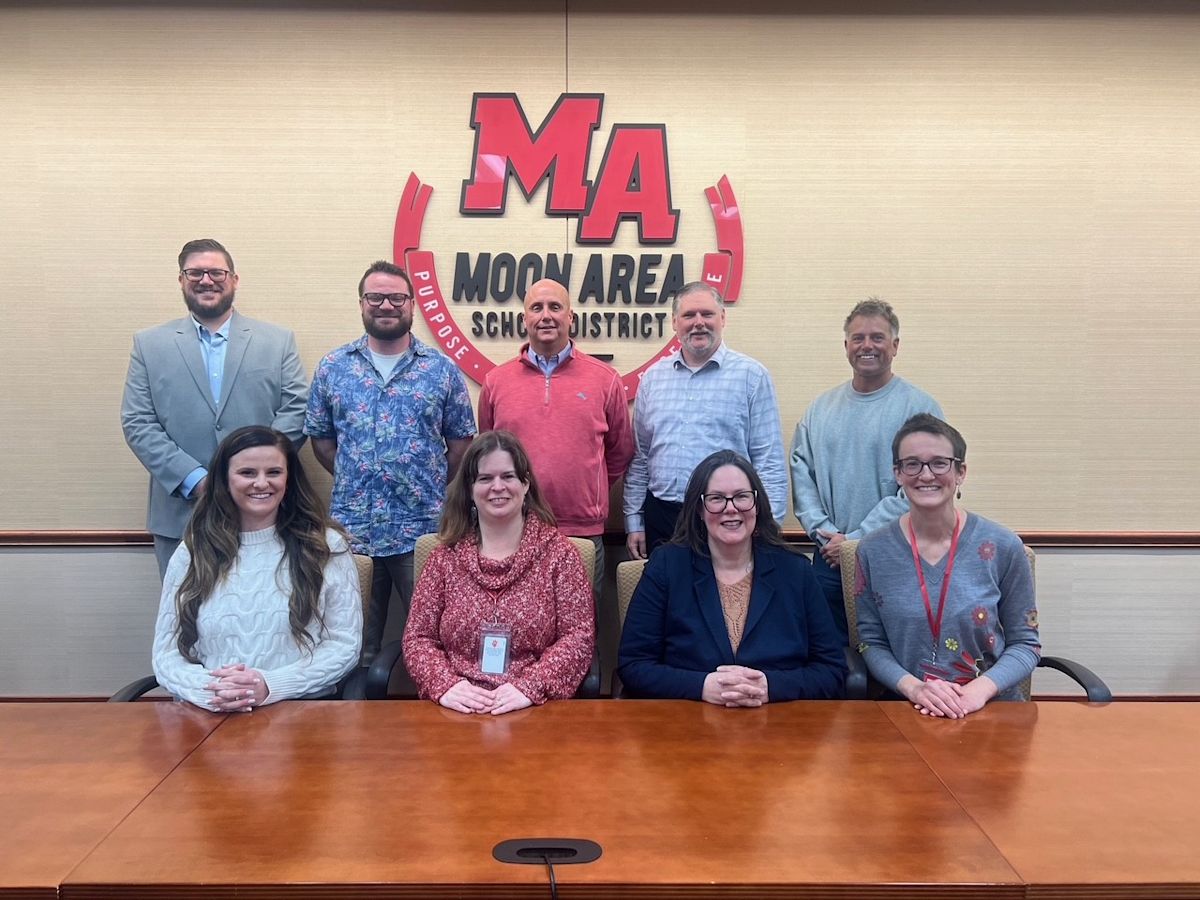 District Welcomes Newly Sworn-In School Board Members | Post Detail ...