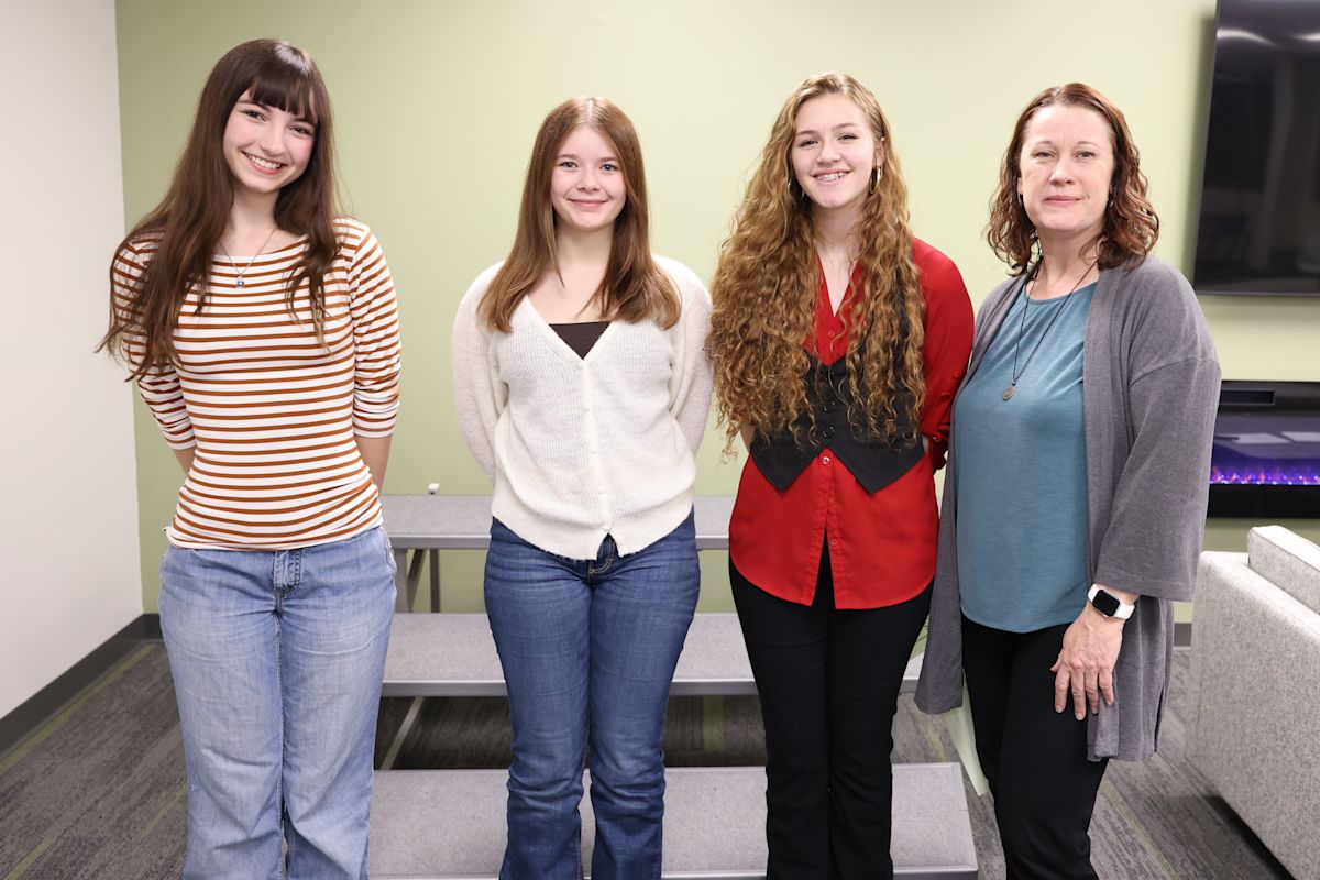 Students, staff recognized at the Dec. 9 board meeting | School News