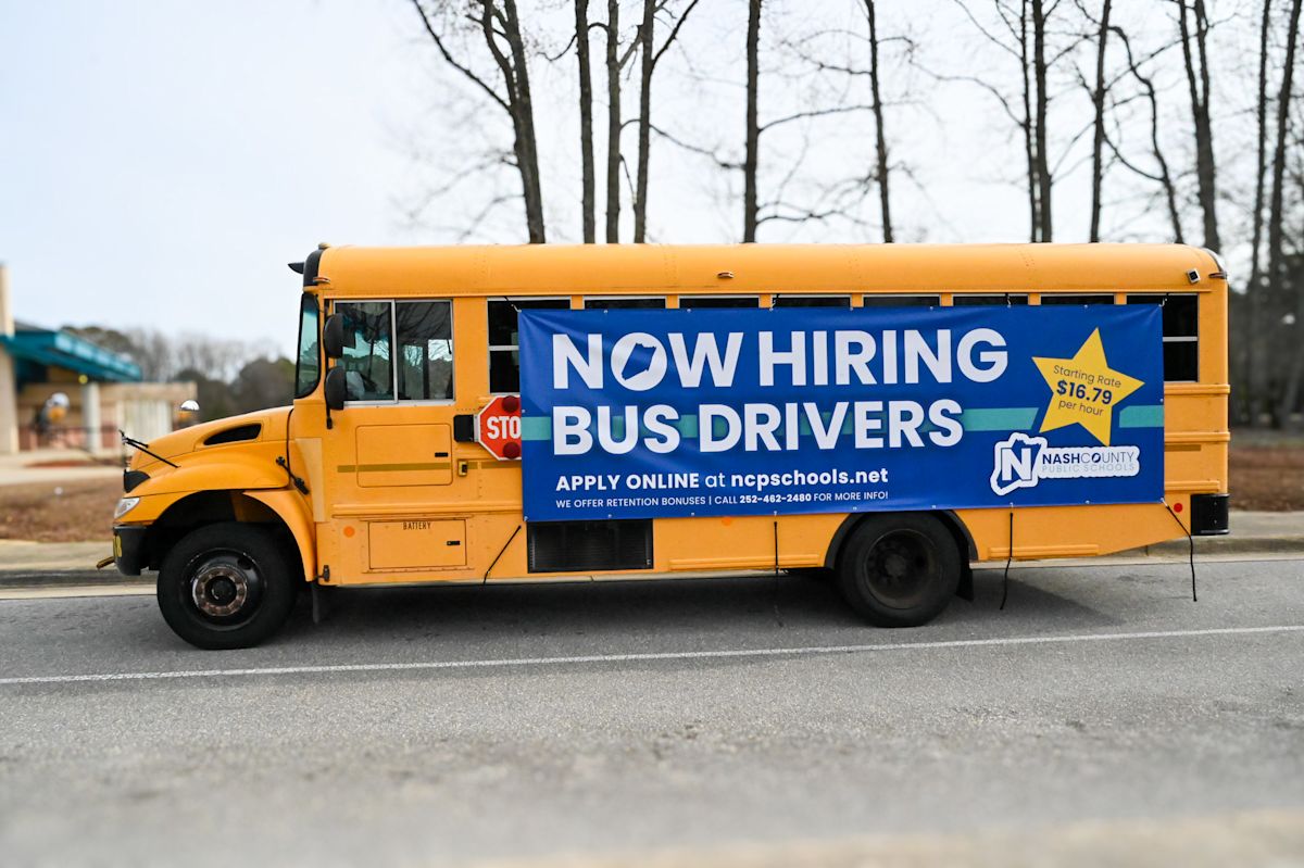 Now Hiring Bus Drivers | News Details