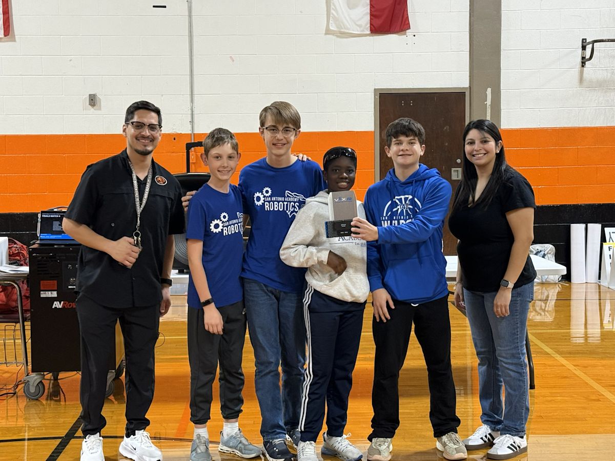 SAA Robotics Teams Earn Top Awards at Jackson Jaguar VEX IQ Tournament ...