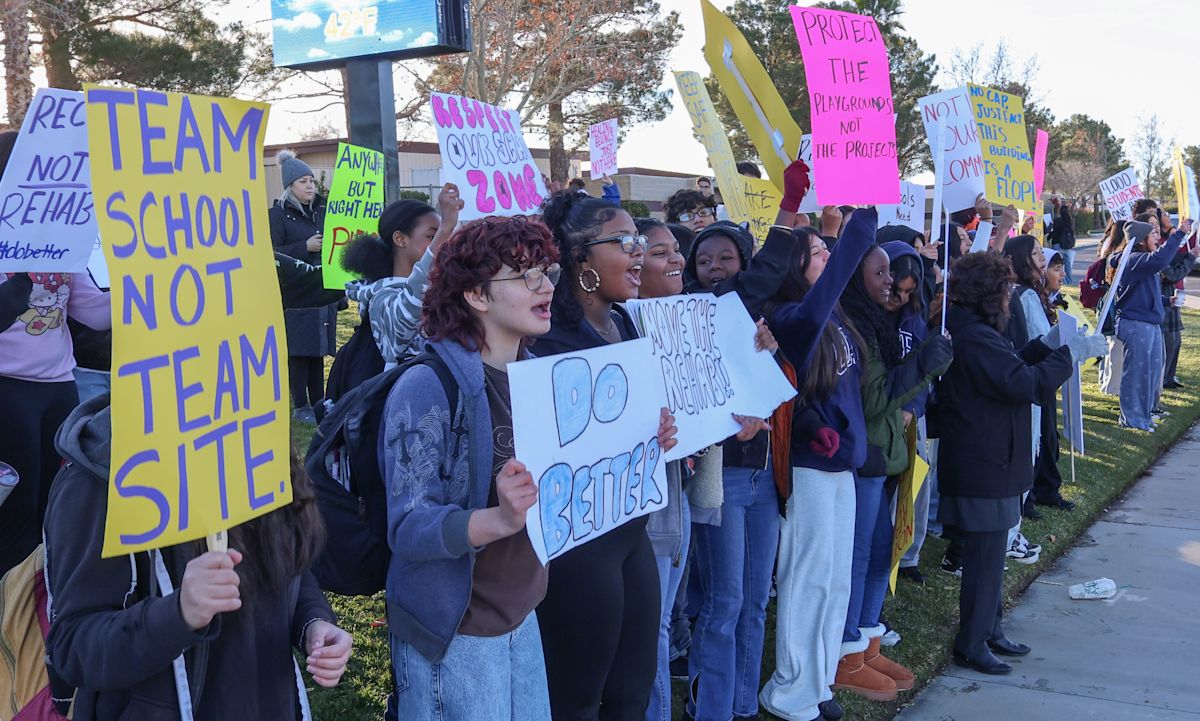 A message to the community / Un mensaje para la comunidad | Single ...