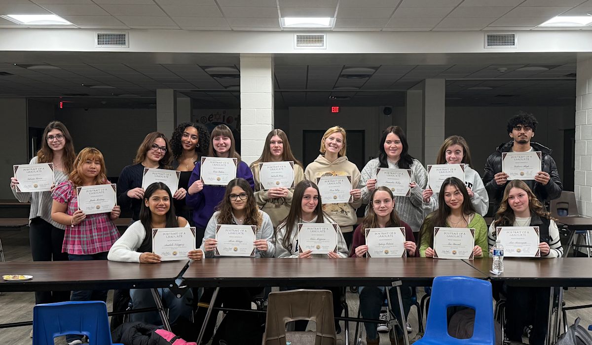WVHS students recognized for Portrait of a Graduate qualities | Post ...