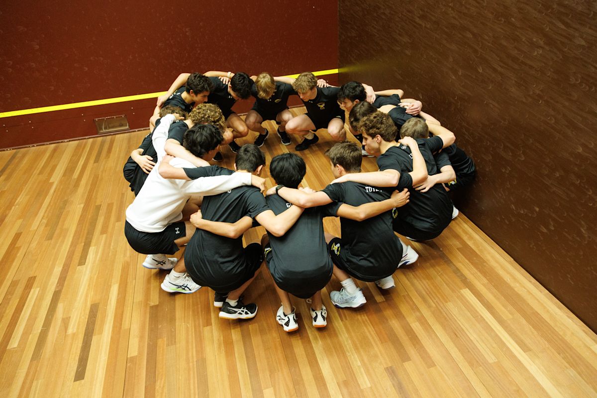 Squash Team Captures FAA Title | Details