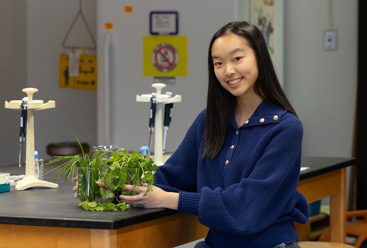 Gloria Yu ’26 Named Top 300 Scholar in 2026 Regeneron Science Talent ...