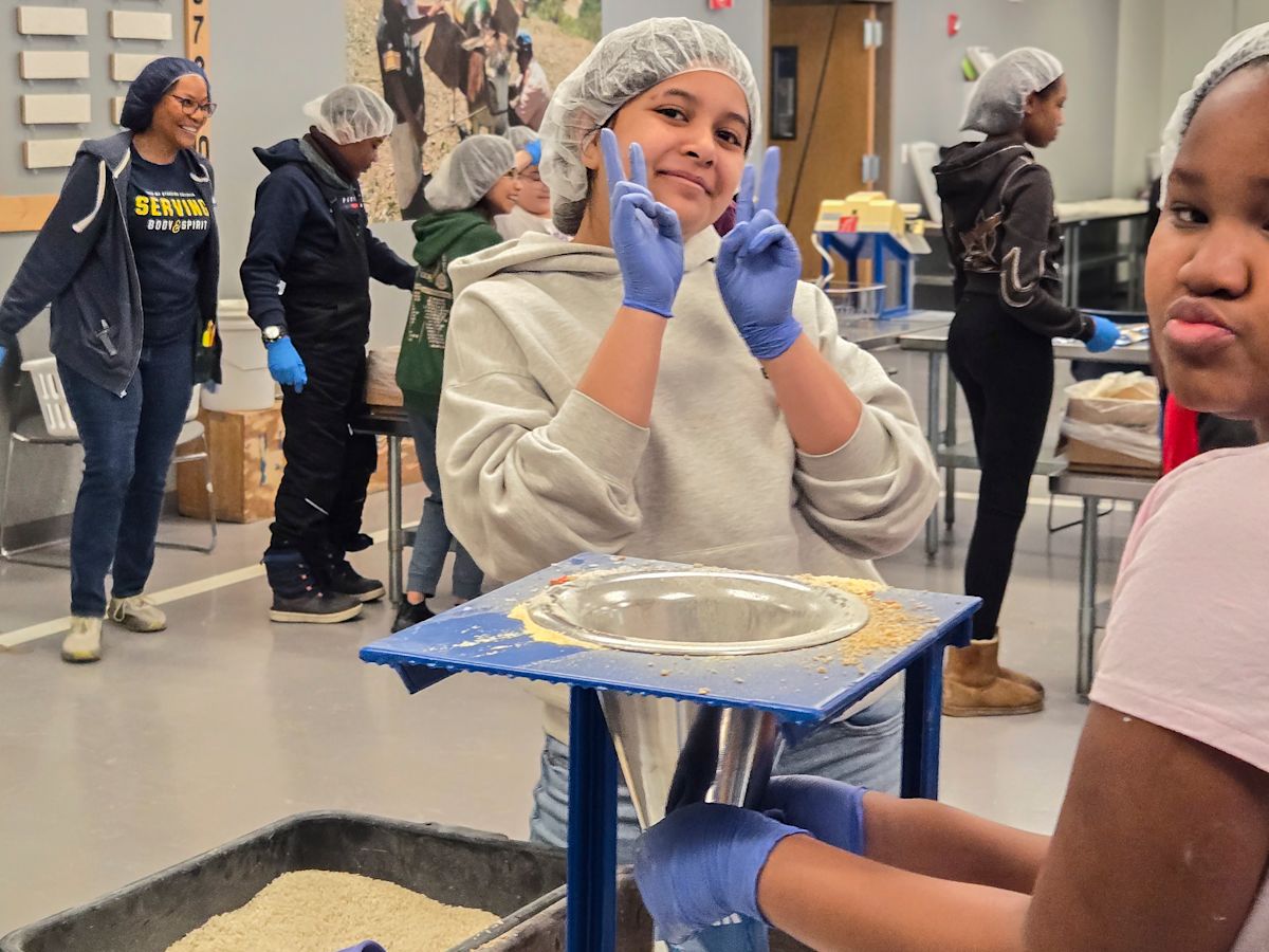 Hands at Work, Hearts in Service | News Details