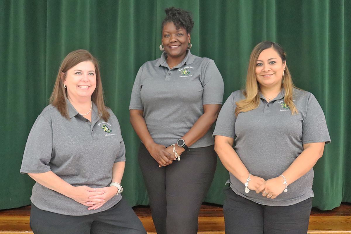 Kahla Middle School counselors receive CREST award | CFISD News Post ...
