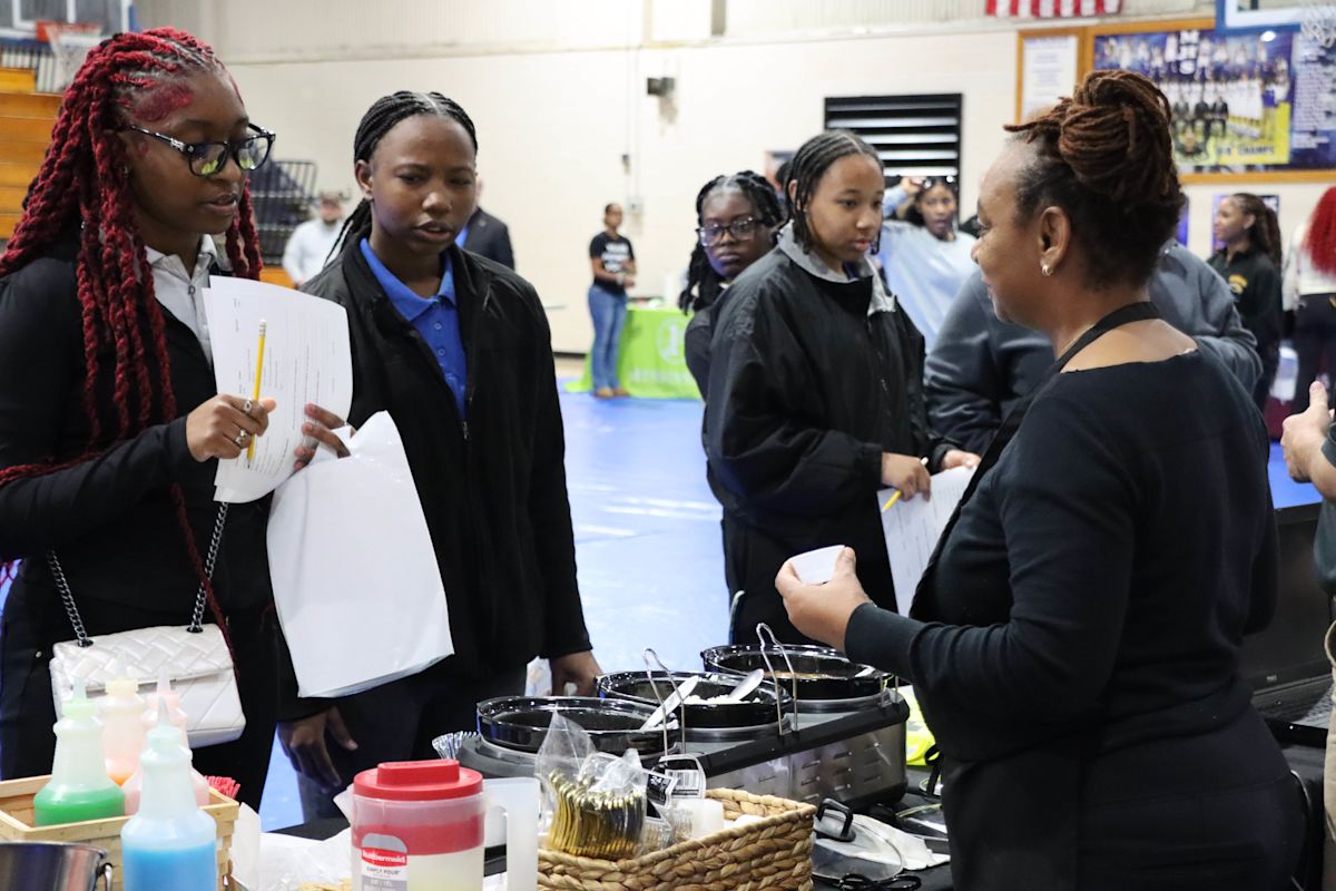 Ross Collin Hosts Successful 2026 College & Career Fair with Over 40 ...