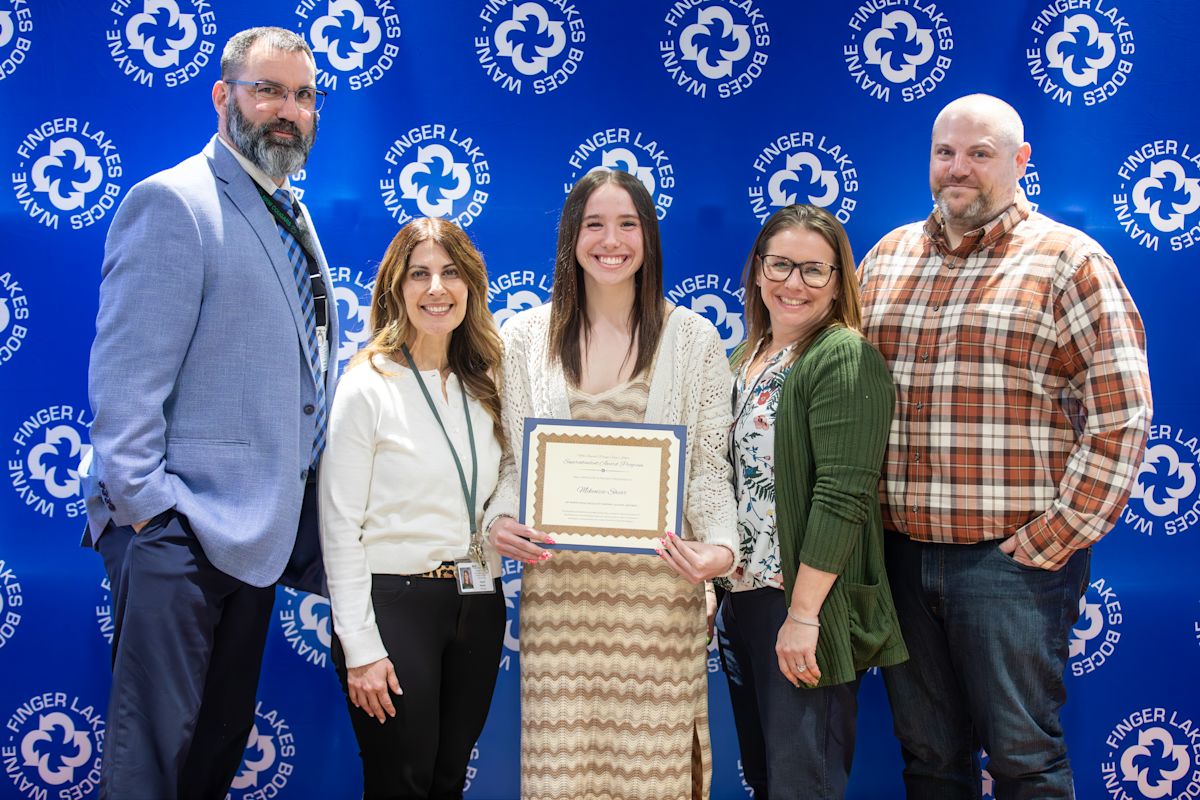 Mikenzie Shear Receives W-FL Superintendent Award | Post details