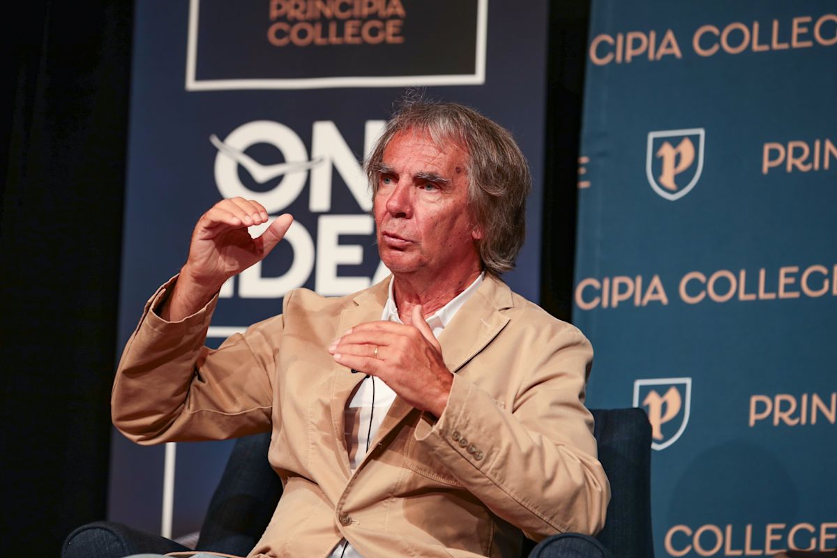 HOKA Co-founder Jean-Luc Diard in Cox Auditorium | College News Post ...