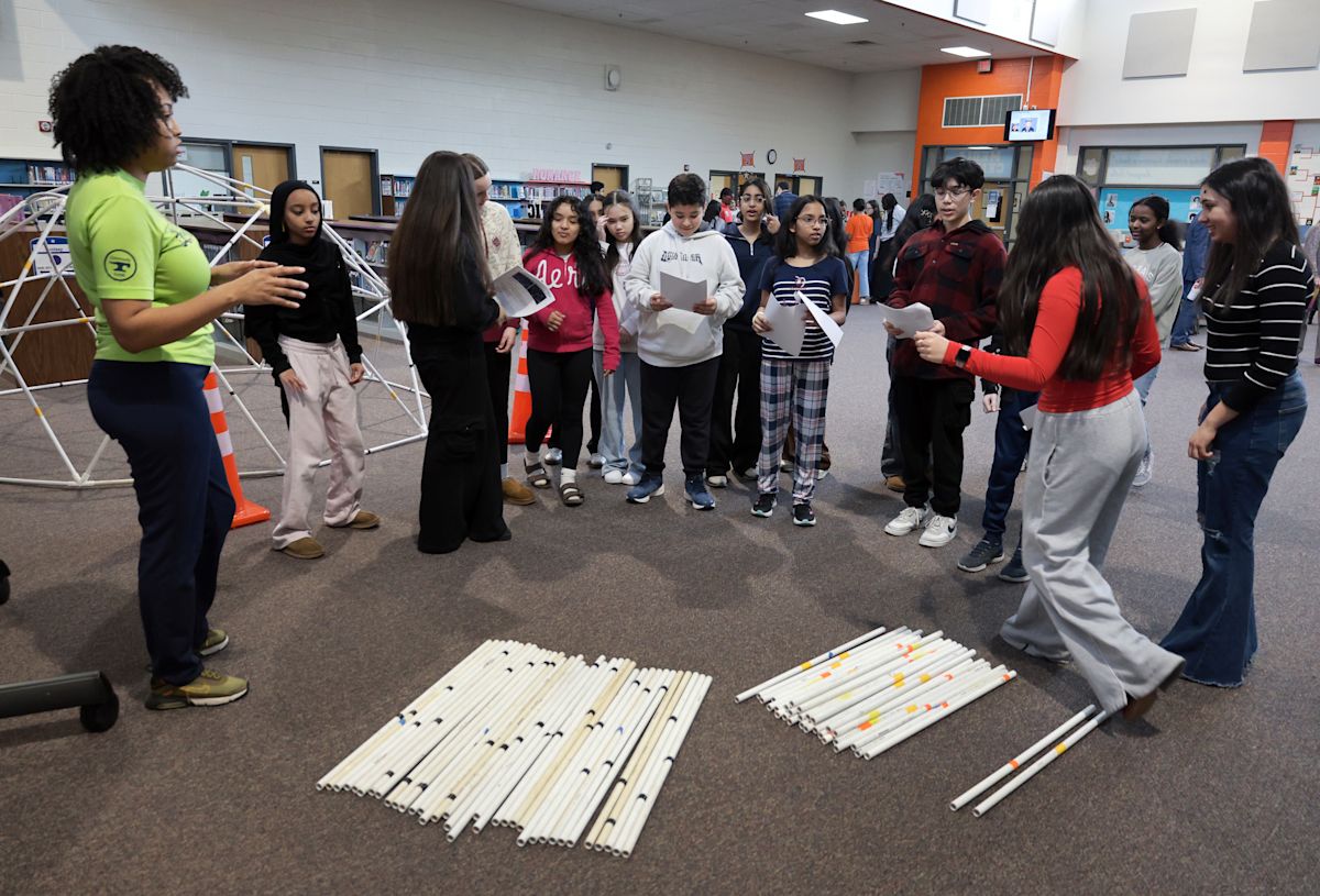 STE(A)M Truck brings hands-on learning to Trickum Middle students ...