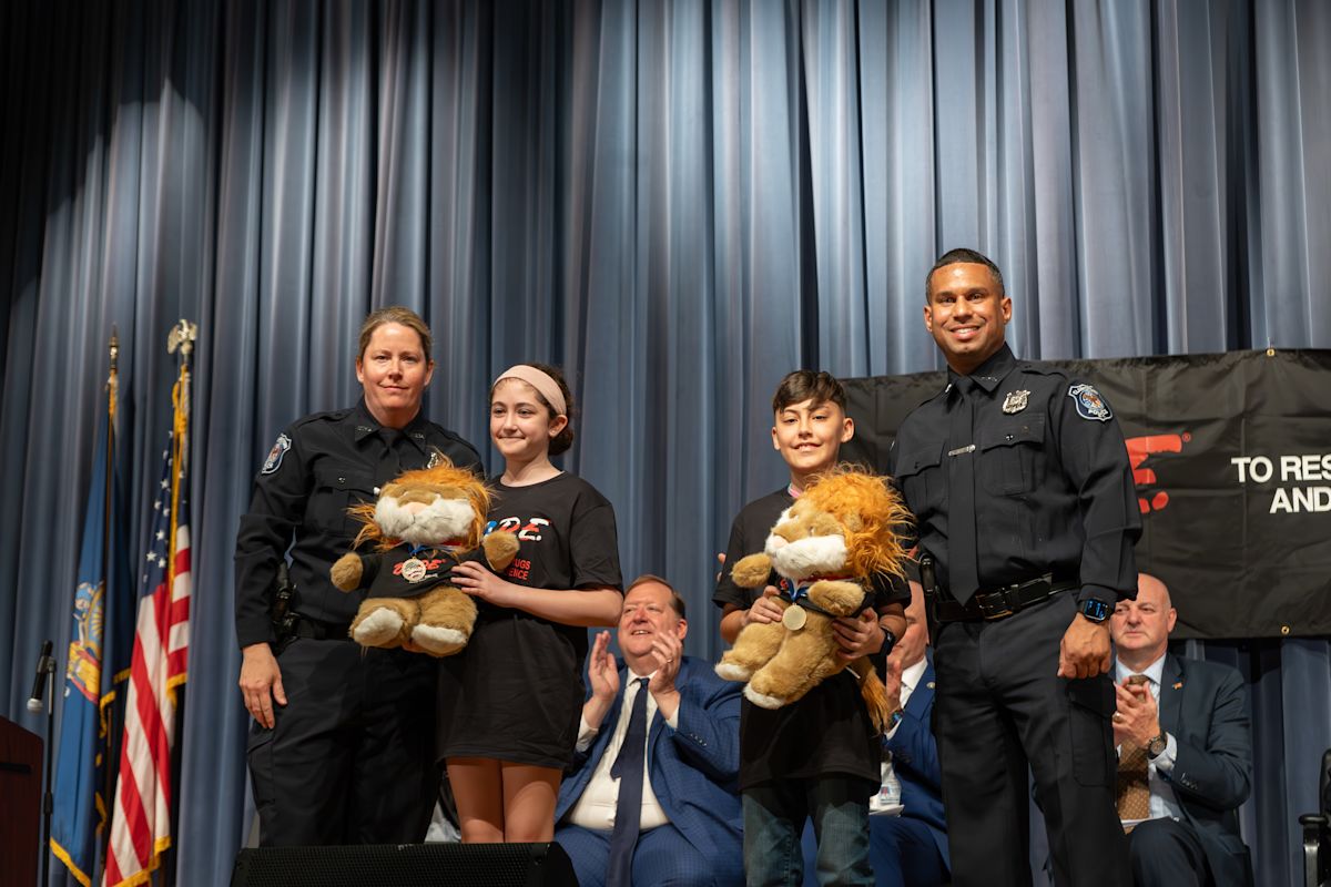 FFMS Celebrates Second D.A.R.E. Graduation of the Year | Post Details