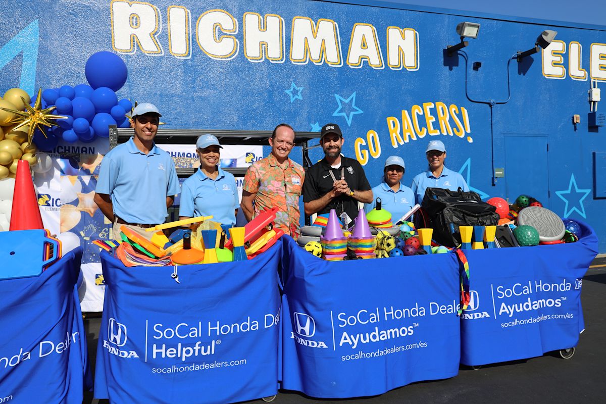 Richman Elementary School Teacher Surprised with $5,000 Award During ...