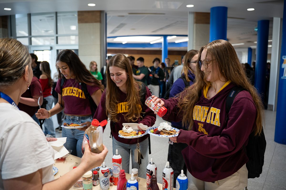 Seniors celebrate Decision Day | article