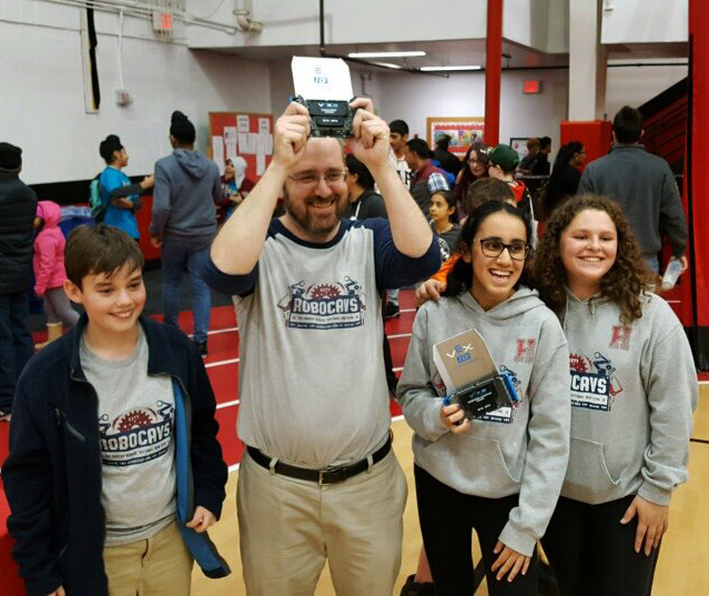 Middle School Robotics Earns Two Awards | Featured News