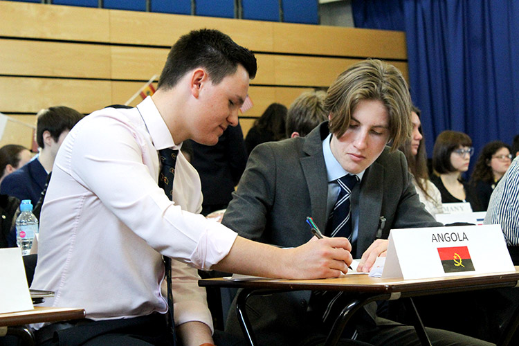Felsted MUN 2019 | Posts Page
