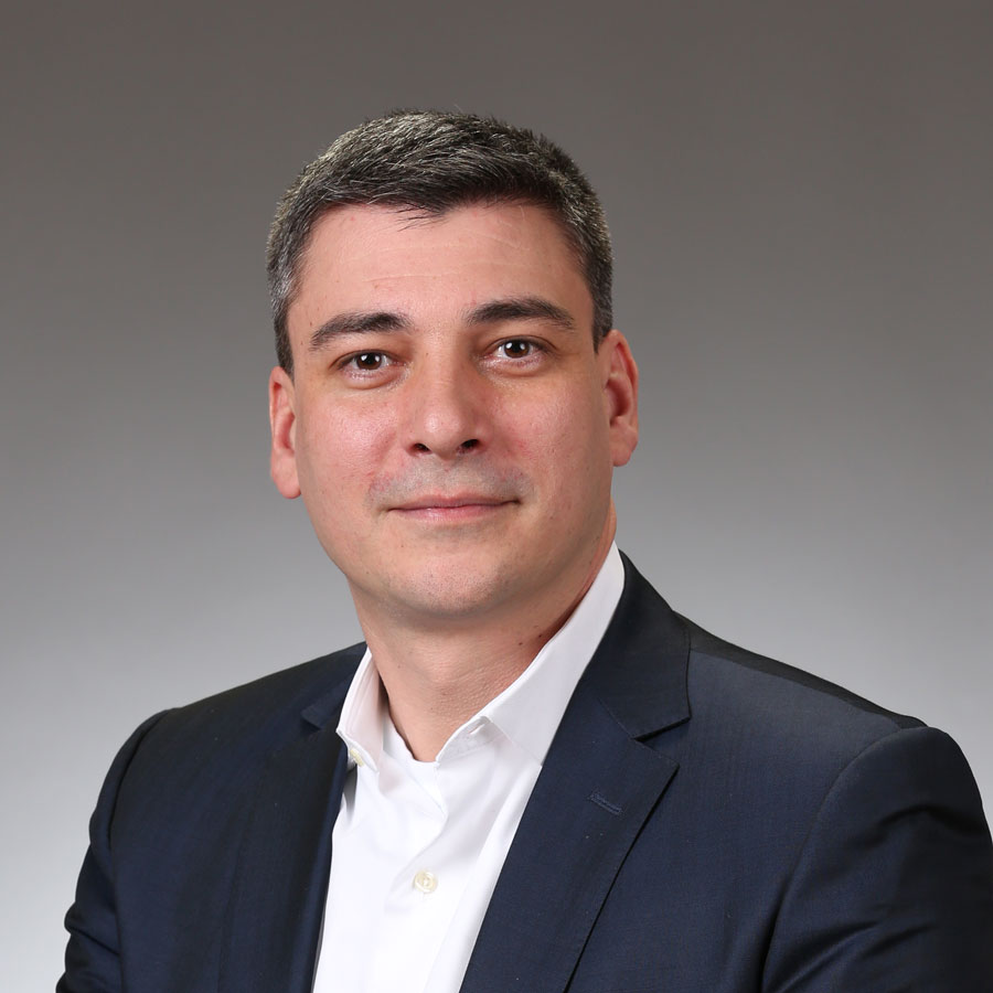 April 2019 Alum of the Month: Uros Vojin Djekic '95 | Hotchkiss News