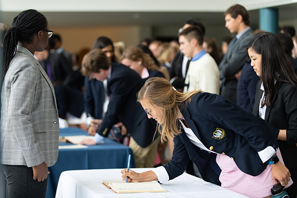 Students and Faculty Recommit to Honor Code During Annual Signing ...
