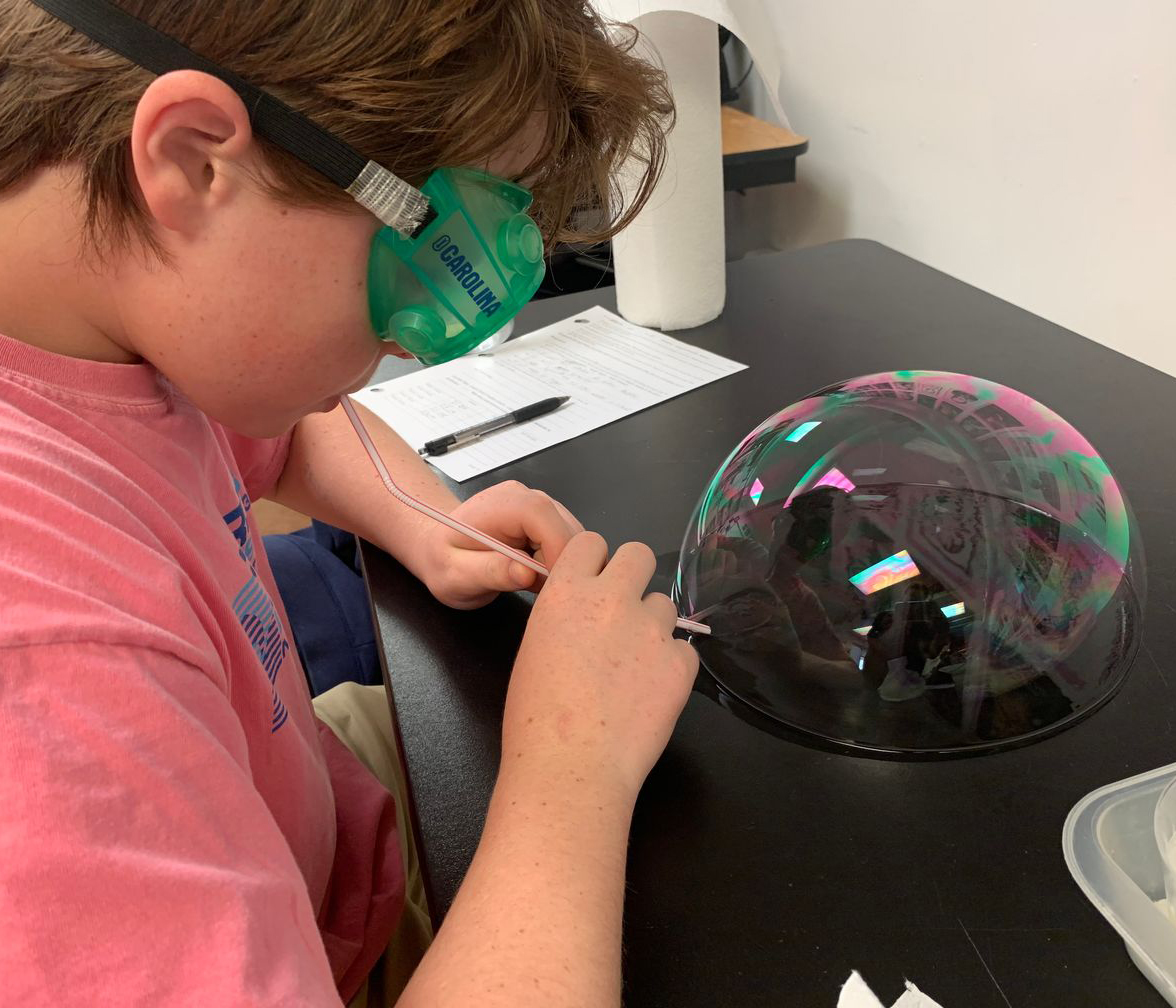 Ninth-Graders Test Scientific Method in Bubble Lab | Featured News