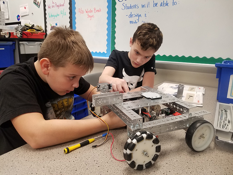 Julie Durst's Instagram, Twitter & Facebook on IDCrawl