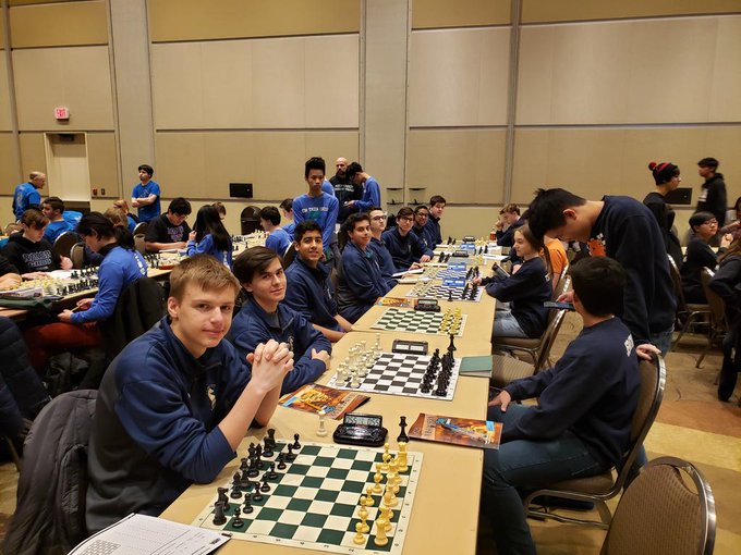Lemont maintains streak at 2020 IHSA Chess State Finals | News Releases