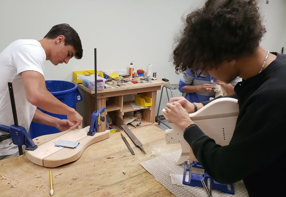 A New Riff on STEM, Guitar-Building Course on Tap | Hotchkiss News