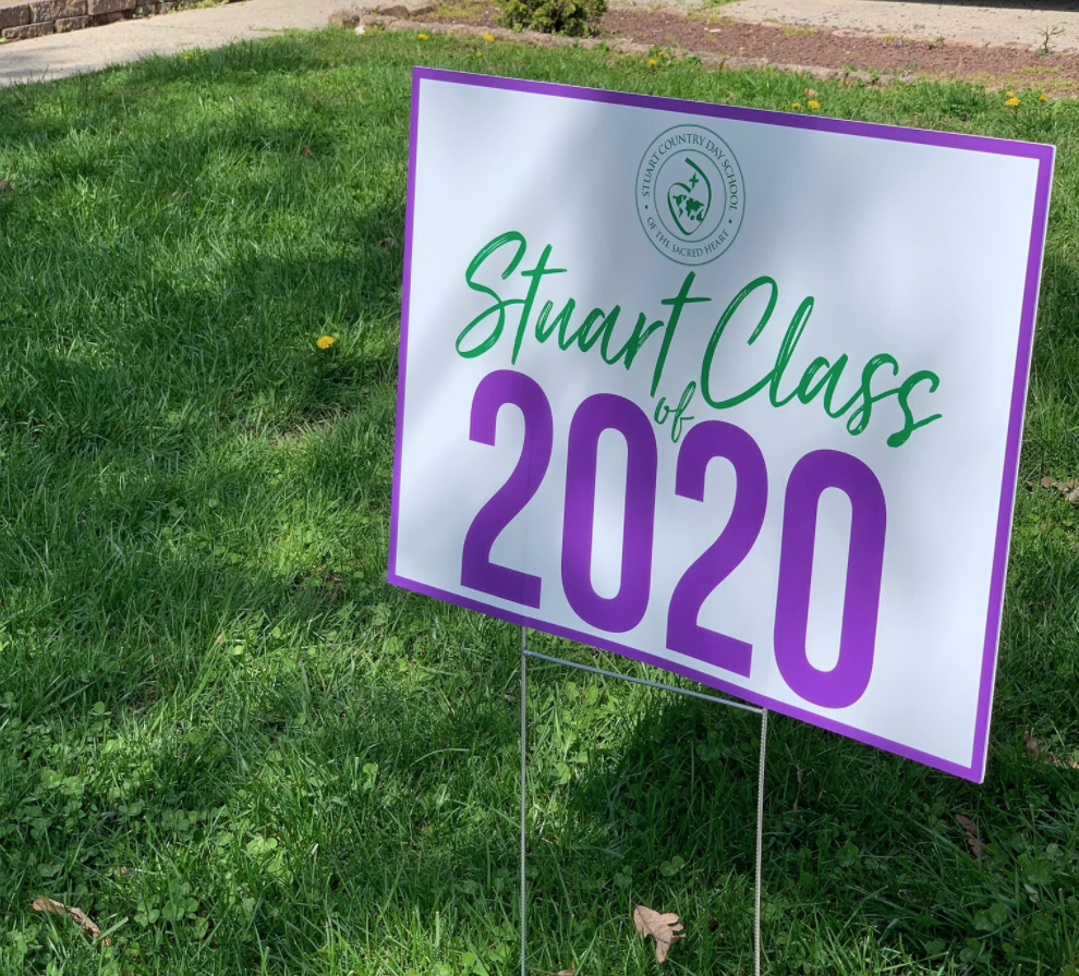 Faculty and staff surprise seniors with Class of 2020 signs | News