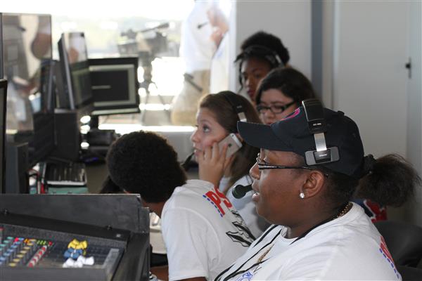 DHS Students Score Career Experience at Football Games | News Stories