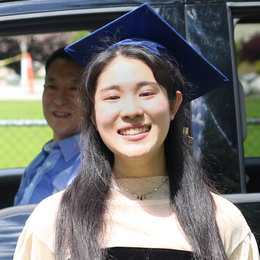 Emily Sun '20 | Profile - Meadowridge School | IB World School | BC, Canada