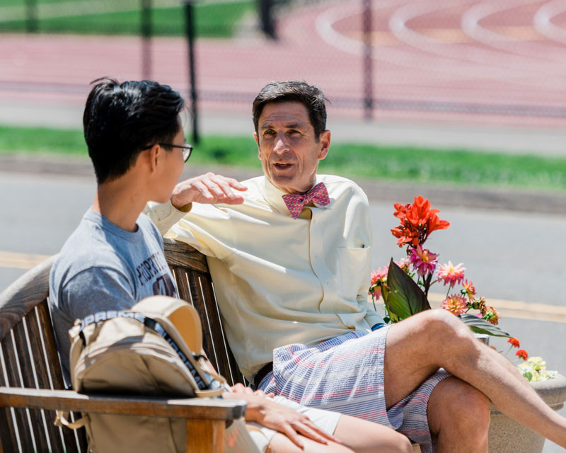 Fred Seebeck Honored with Mentoring Prize | The Loomis Chaffee School