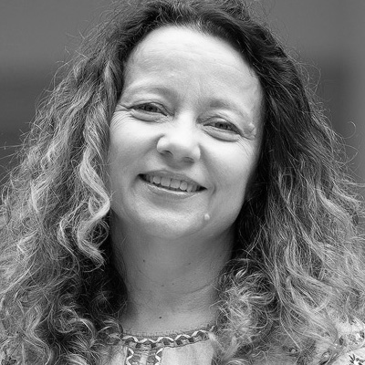 Suzanne | Details teachers