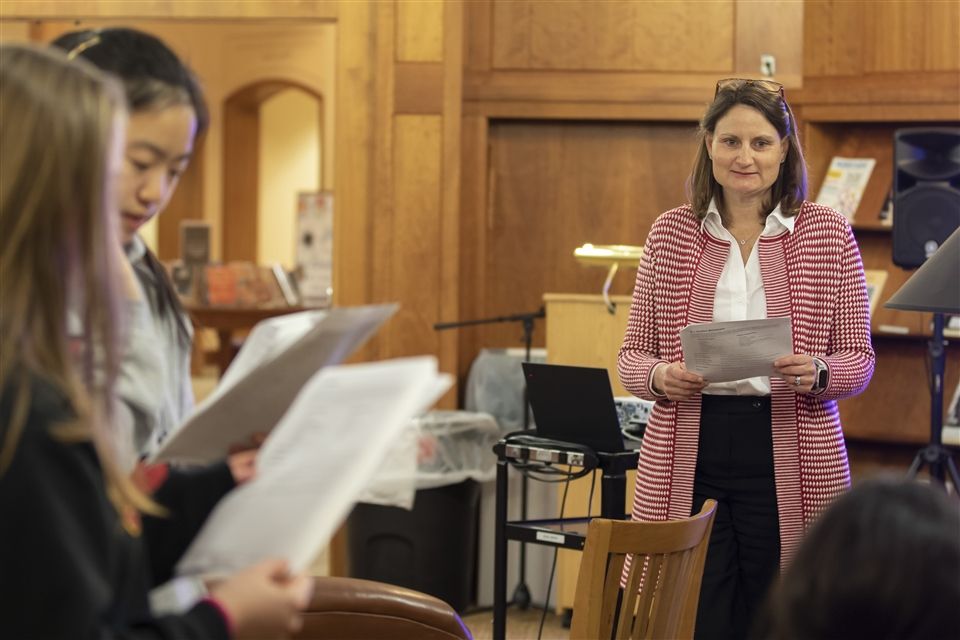 Women in Business at Lawrenceville Welcome Kate Hammond P’23 | News Detail