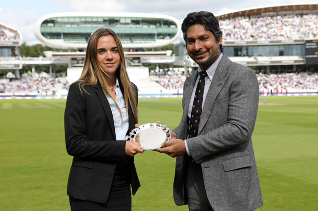 Jessica wins award for cricketing excellence | Posts Page