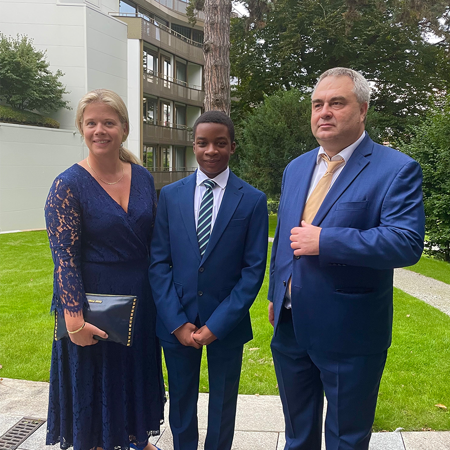 Tawana Celebrates BSL Entrepreneurial Challenge Award | Posts Page