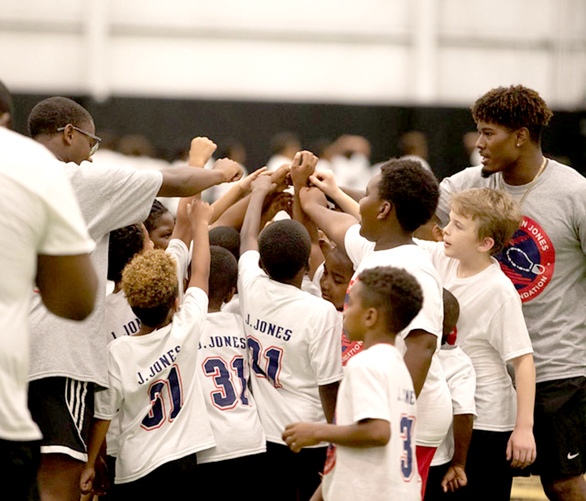 NFL's Jonathan Jones sees mentorship as a way to serve others ...