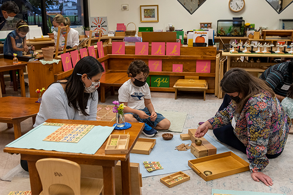 Primary Families Explore the Classroom at Parent-Child Night | News
